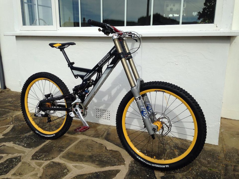 price drop!!! 2007 Turner dhr ,40s,ox ,nukeproof For Sale