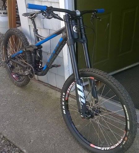 2015 Kona Operator w/ Vivid Air For Sale