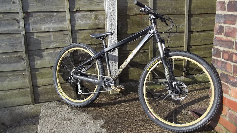 2011 Scott Volatge YZ 10 Dirt Jump bike For Sale