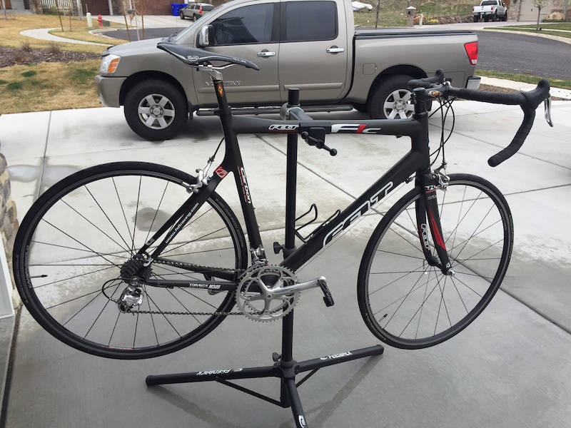 2006 Clean Felt F1c with full Campagnolo Chorus, Neutron wheels For Sale