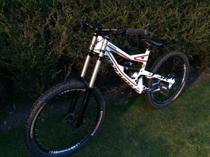 Specialized status 2. upgrades!! For Sale