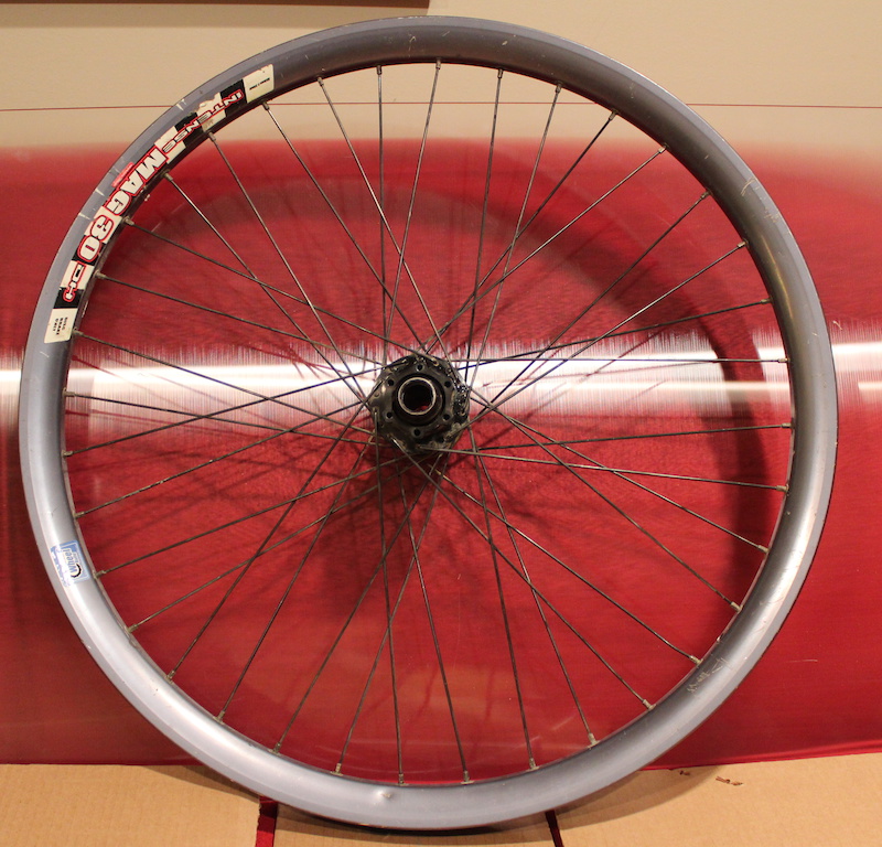 -1574- Mag 30 Front Wheel 26" 20mm Disc Hub For Sale