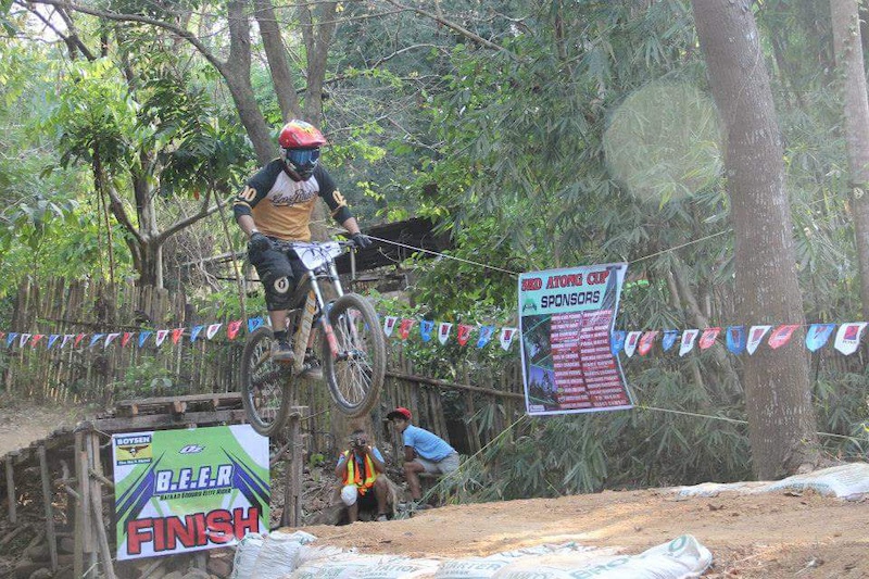 in la union, Philippines - photo by miah168 - Pinkbike