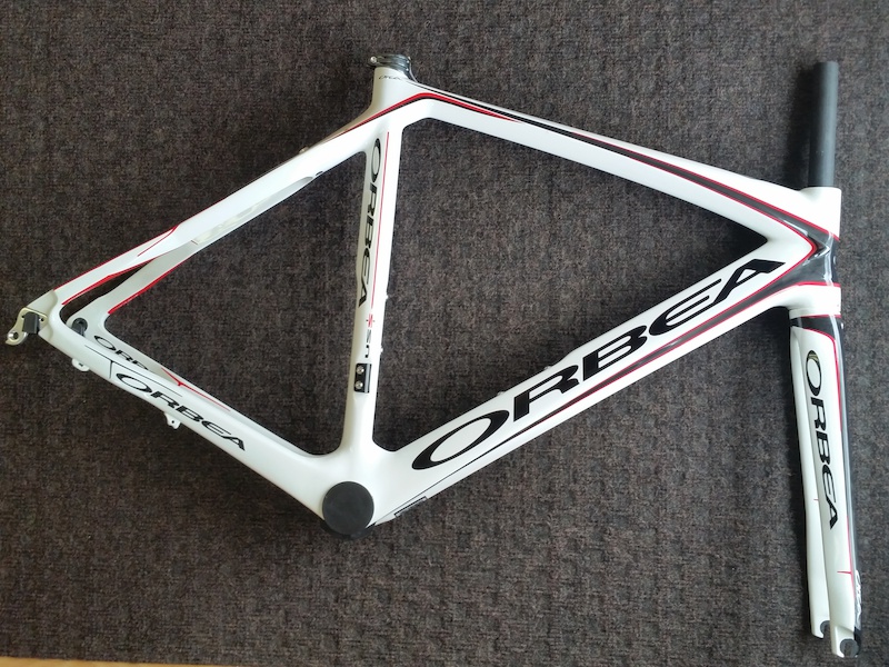 2012 Orbea Orca Bronze Frameset 53cm White/Carbon/Red For Sale
