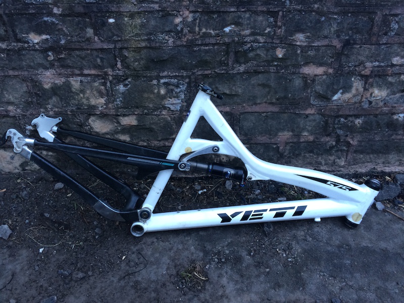 Yeti 575 frame 5inc 6inch travel fox shock For Sale