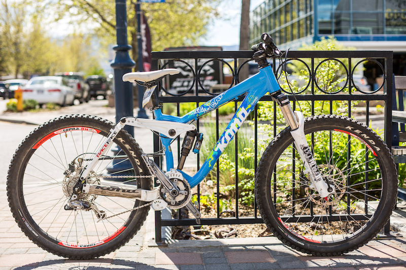 2009 Kona Stinky Air (M) - Great shape! For Sale