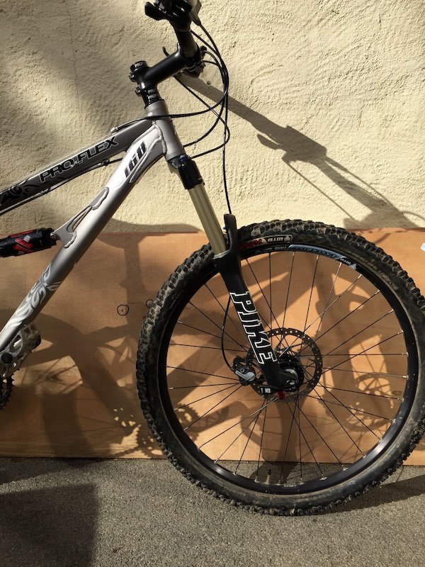 2009 PROFLEX 768 Enduro Full Suspension Mountain Bike For Sale