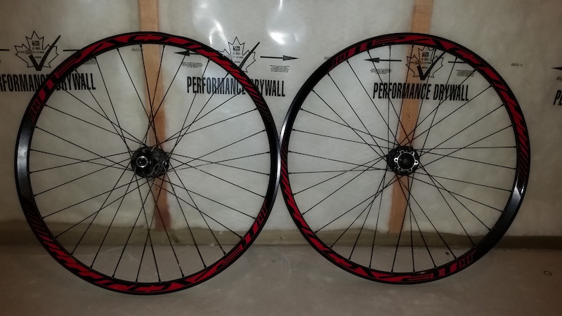 2013 Roval DH Wheels 30mm wide For Sale