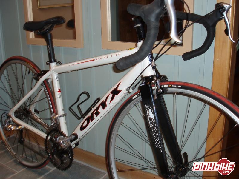 2004 Oryx 2100 ,17"(43cm) frame, White (WILL SHIP WITHIN CAN For Sale