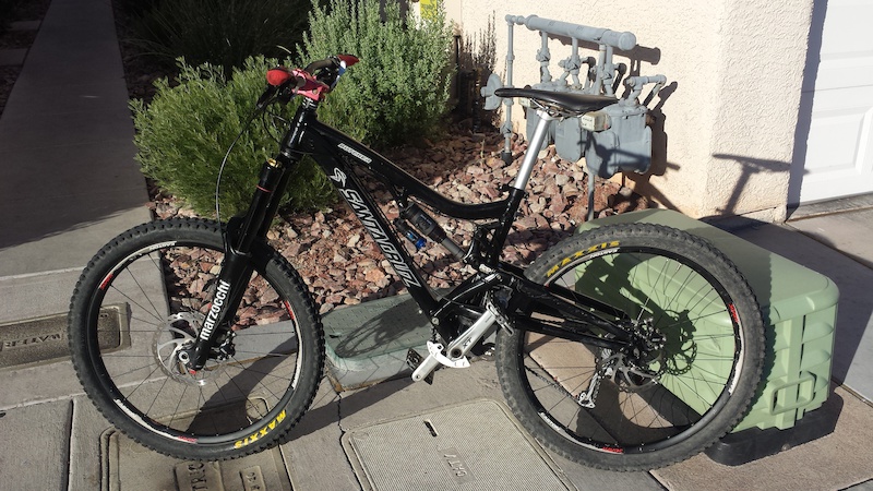 2011 Santa Cruz Butcher Medium PRICE REDUCED!! For Sale