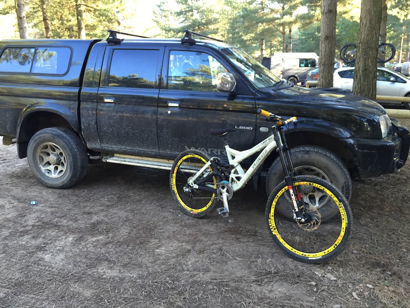 2006 Specialized Demo 8 TF Tuned Marzocchi Triple 8's For Sale