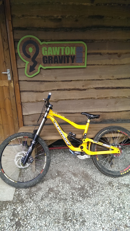 Custom Nukeproof scalp, top spec. Fox 40's!PRICE DROP! For Sale