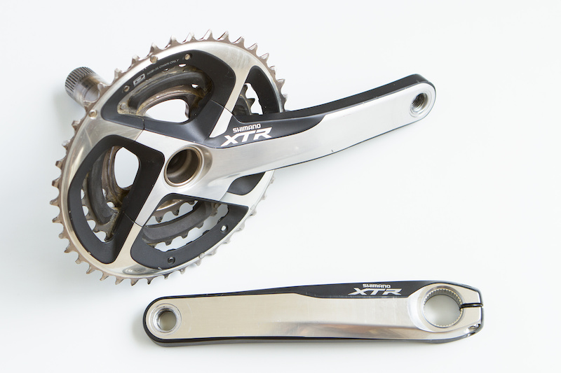 XTR FC-M980 triple crankset, 175mm w/ new XT bottom bracket For Sale