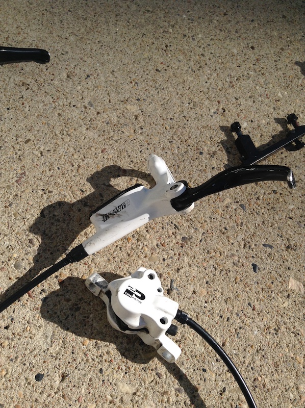 2012 Draco twin piston brakes front and rear For Sale