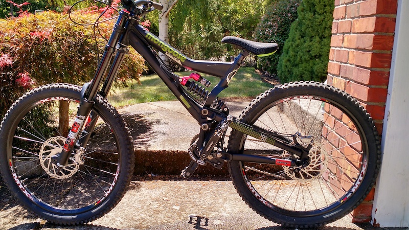 2010 Mongoose Boot'R DH For Sale