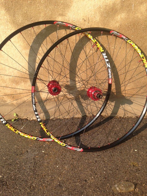 2015 Stan's Race Gold/Tune Prince/princess hubs. 1280 grams! For Sale