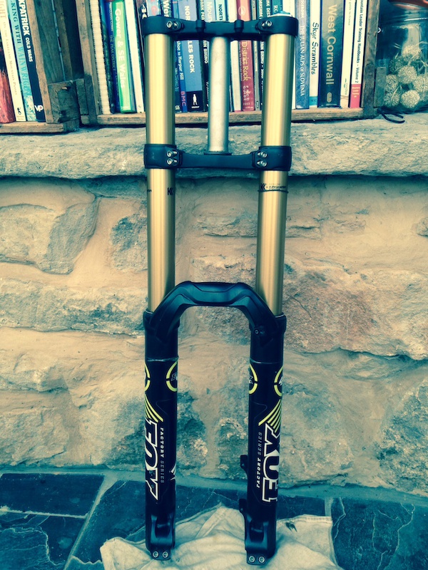 2014 Fox 40 Air Kashima For Sale