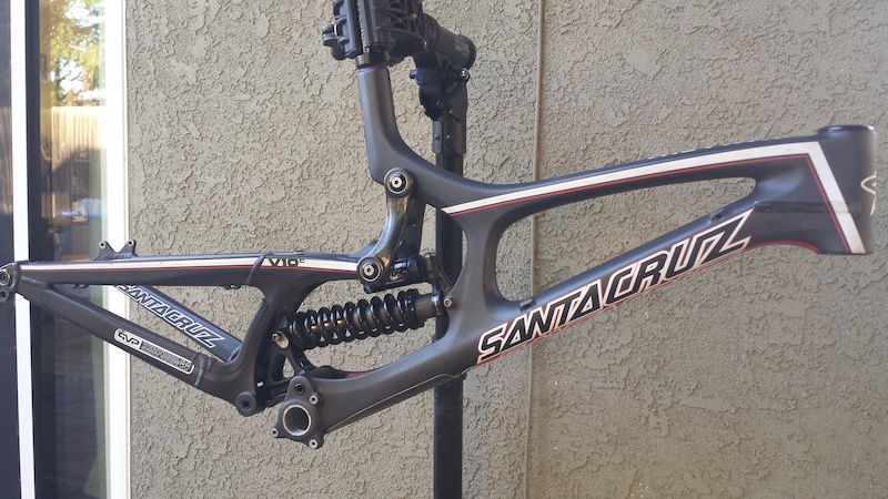 Santa Cruz V-10c Frame Large For Sale