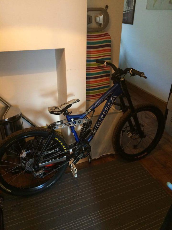 2015 Kona stinky deluxe dh For Sale