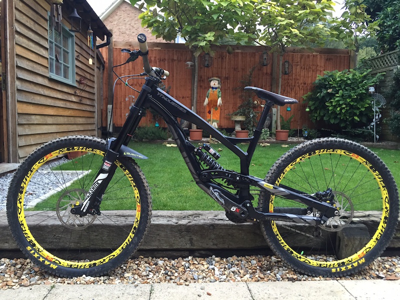 2015 YT industries Tues custom build. Mavic deemax, xo For Sale