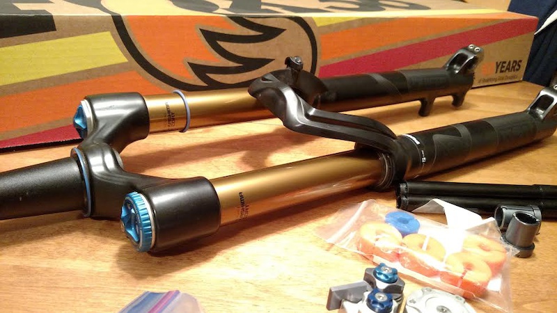 2015 FOX 36 Float RC2 PUSH Ind Factory Kit For Sale