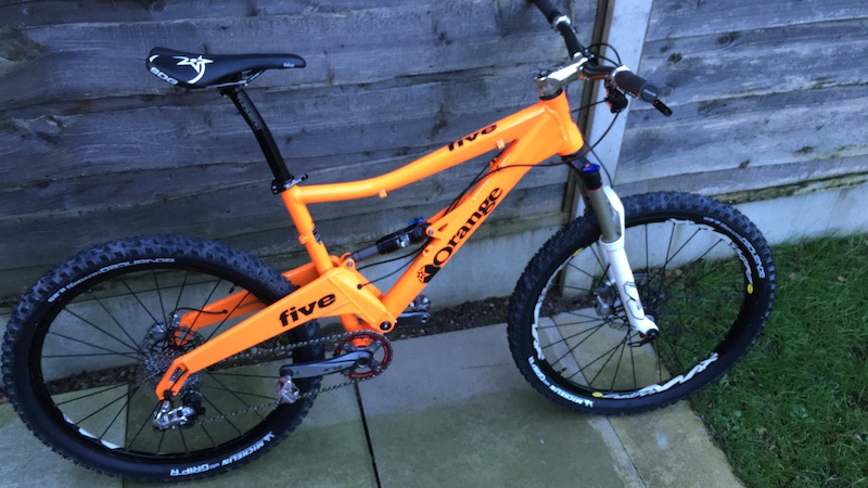 2013 Orange Five Medium 18" frame in Atomic Orange For Sale