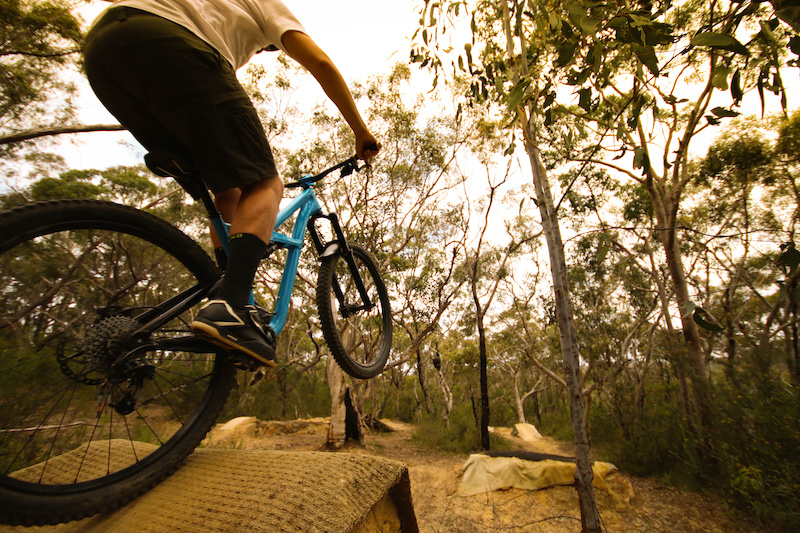 Lay of the Land: Riding Sydney's Northern Beaches - Video - Pinkbike