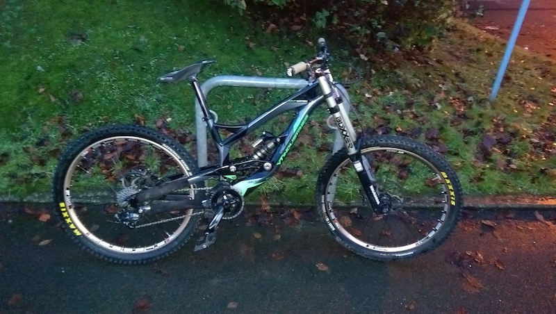 2013 Yt industries tues 2.0 comp Medium For Sale