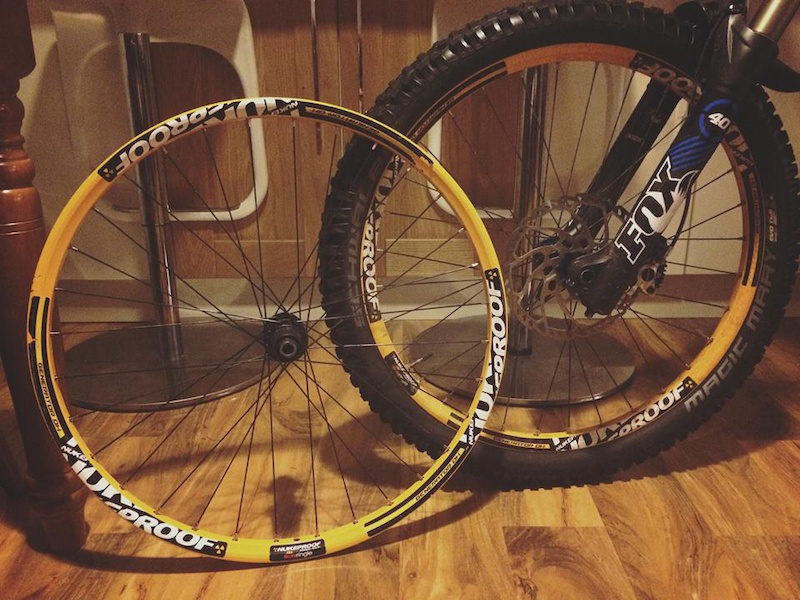 Nukeproof Generator Rims & Hope Pro2 & Zee Hubs. For Sale