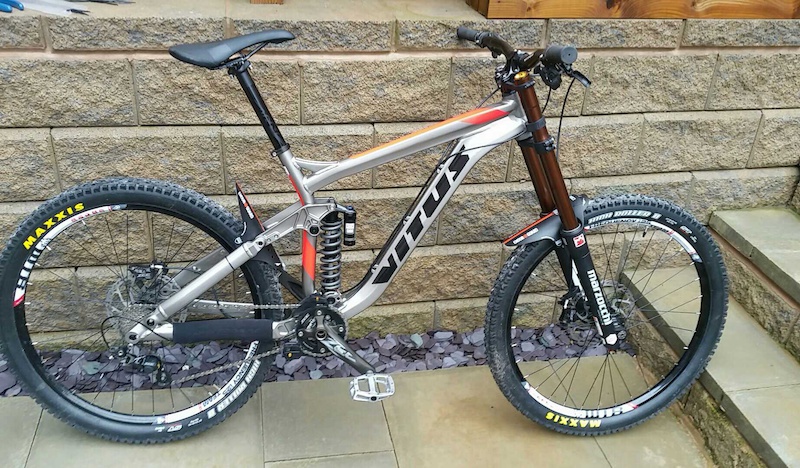 2015 Vitus Dominer DH Mountain Bike For Sale