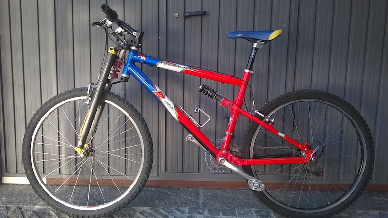 1999 Noleen K2 razorback For Sale