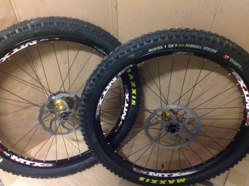 sun MTX33 rims with gold hope pro 2 evo hubs For Sale