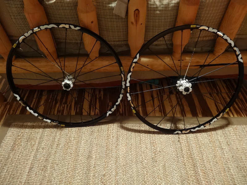 2014 Mavic CROSSMAX ST 29er wheelset UST tubeless For Sale