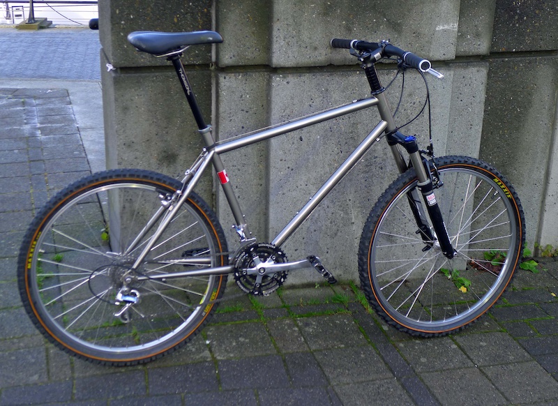 1995 Kona Hot 17 inch bike in metallic grey For Sale