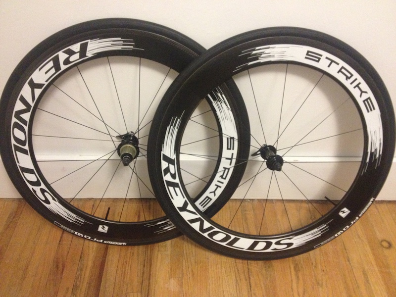 2013 Reynolds Strike Carbon Clinchers 10 Speed For Sale