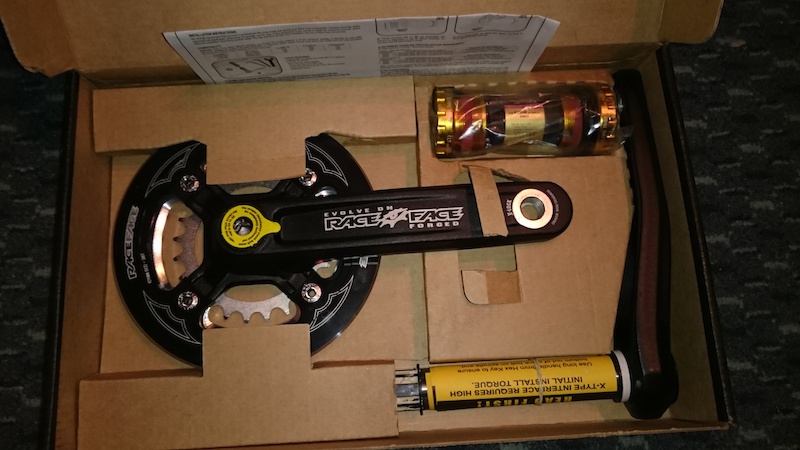 Race Face Evolve DH Crankset 83mm For Sale