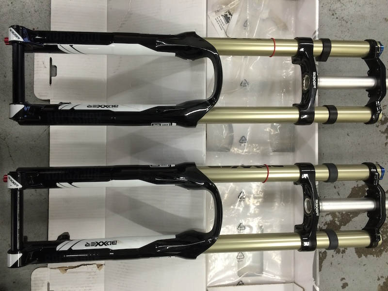 2013 Sram Rockshox Boxxer RC 200mm Forks Black For Sale