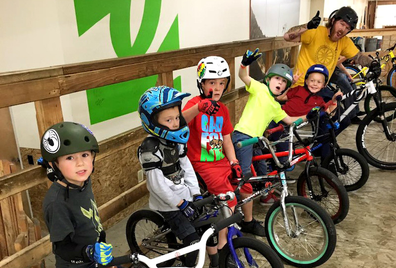 Lumberyard Spring Term Shred Academy 2016 - Pinkbike
