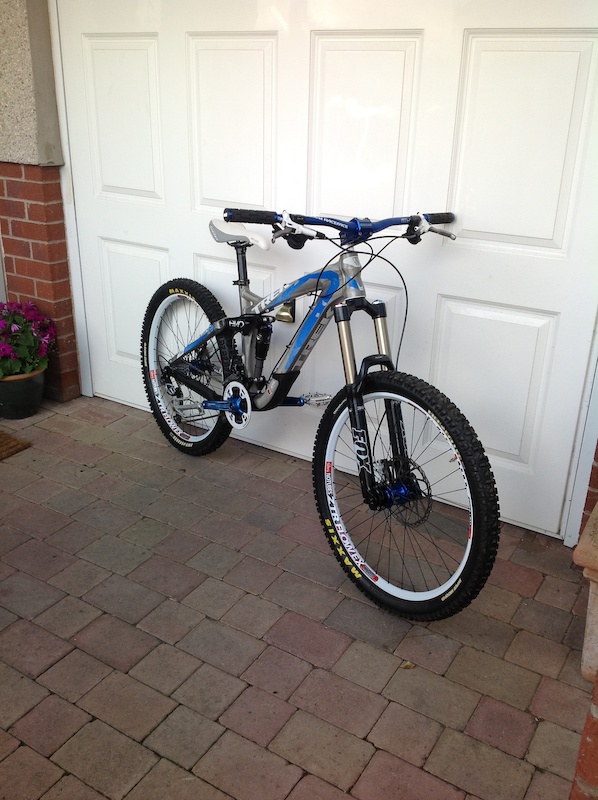 2011 Trek scratch For Sale