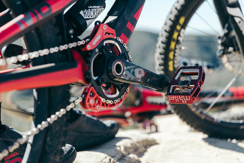 Intense Factory Racing Tackles Telonics - Video - Pinkbike