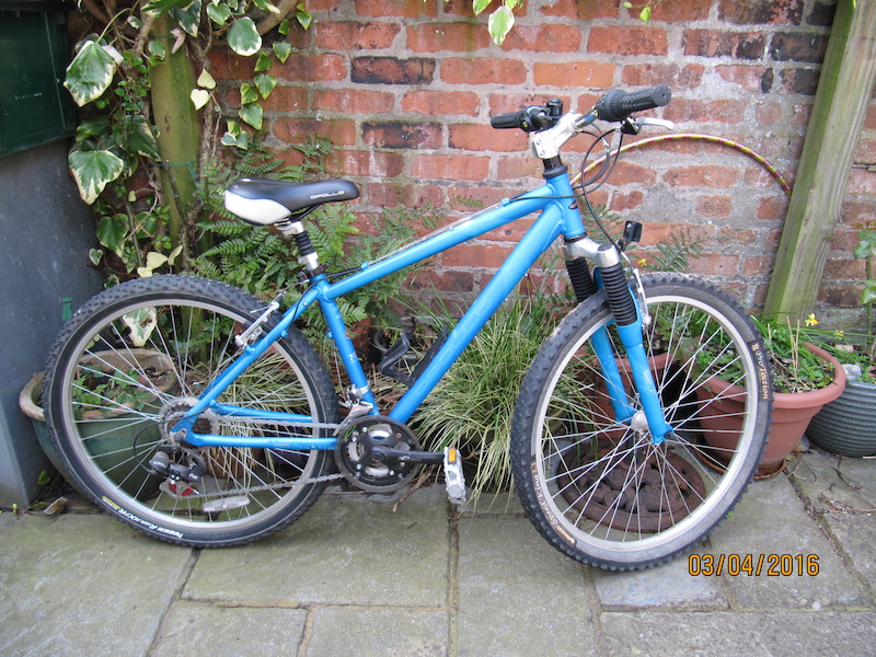 Apollo girls mountain bike 21 speed 16 inch For Sale