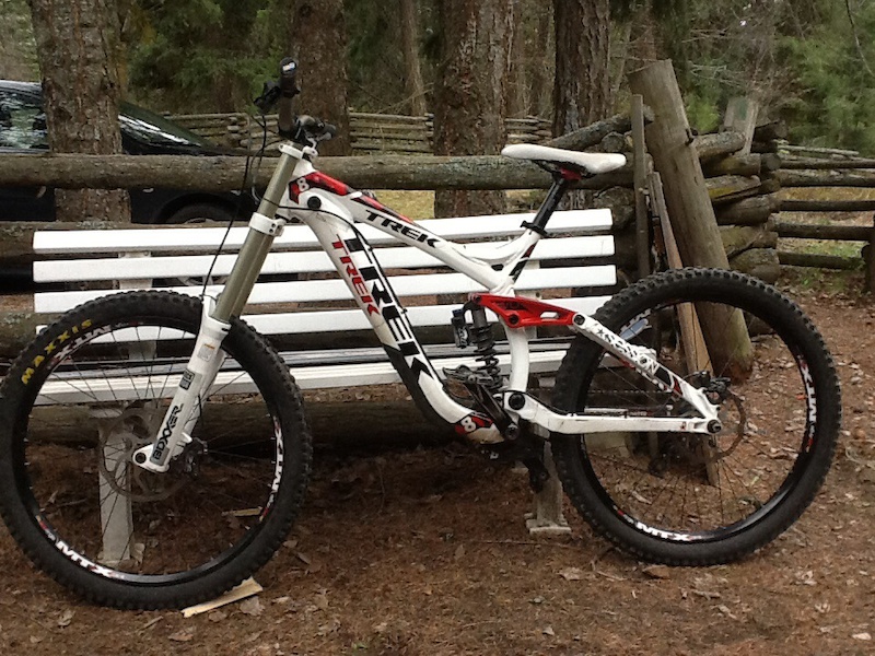 2012 LARGE TREK SESSION 8 For Sale