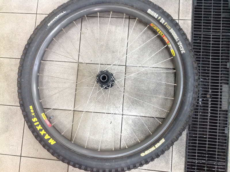 Mavic 321 front wheel 20mm axle For Sale