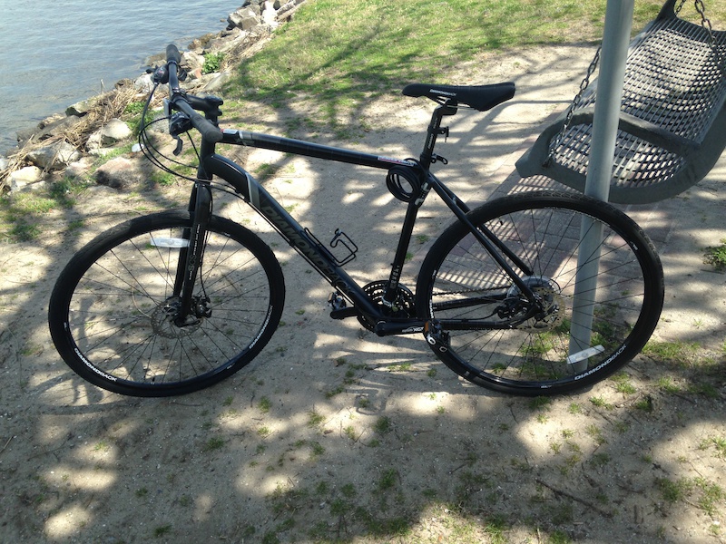2015 Barely Ridden Diamondback Trace Hybrid For Sale