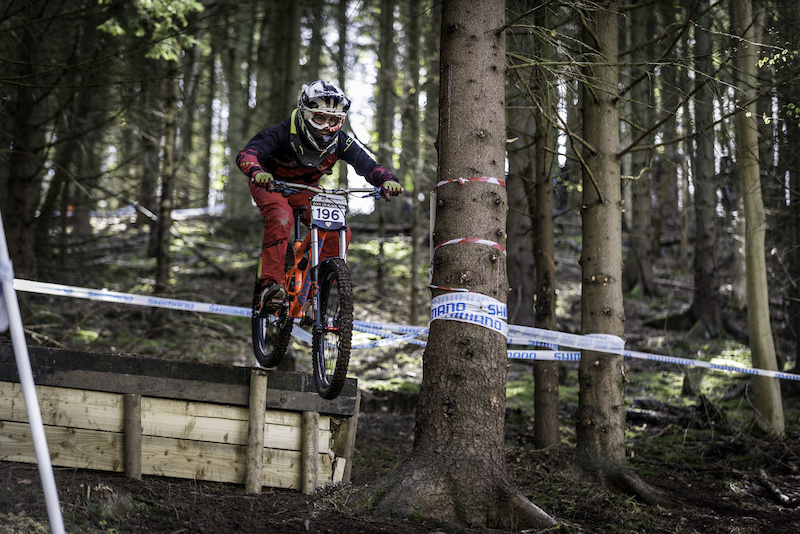 Aston Hill Downhill Race - Back on Black 2016 - Pinkbike