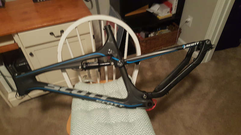 2013 Scott Genius 910 Carbon Frame 29er and Fox Shock For Sale