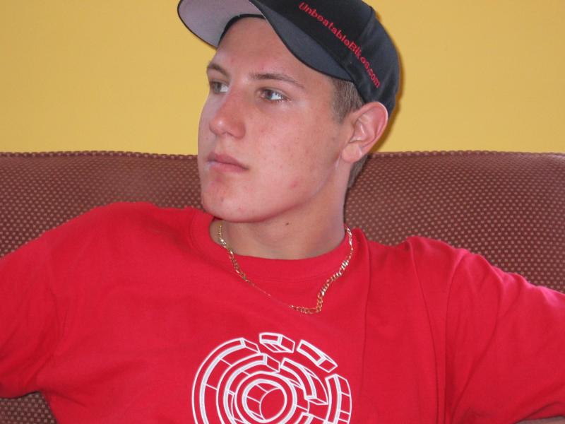 Steve Romaniuk Bio - Pinkbike