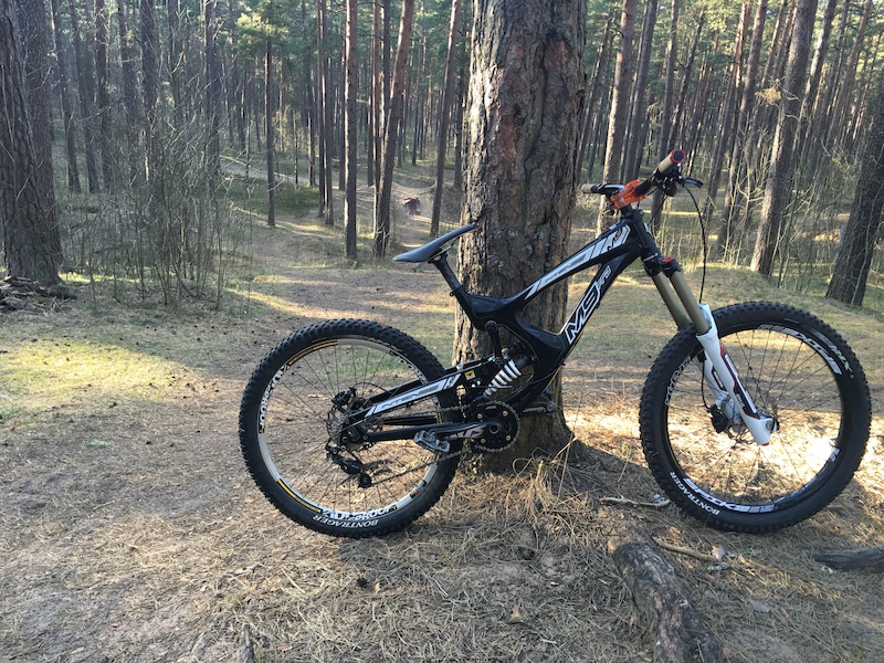 2015 Intense M9 FRO size Large (As New) For Sale