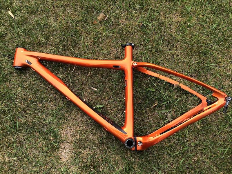 2016 Ibis transfat carbon frame 3lbs plus 29er or fat! For Sale