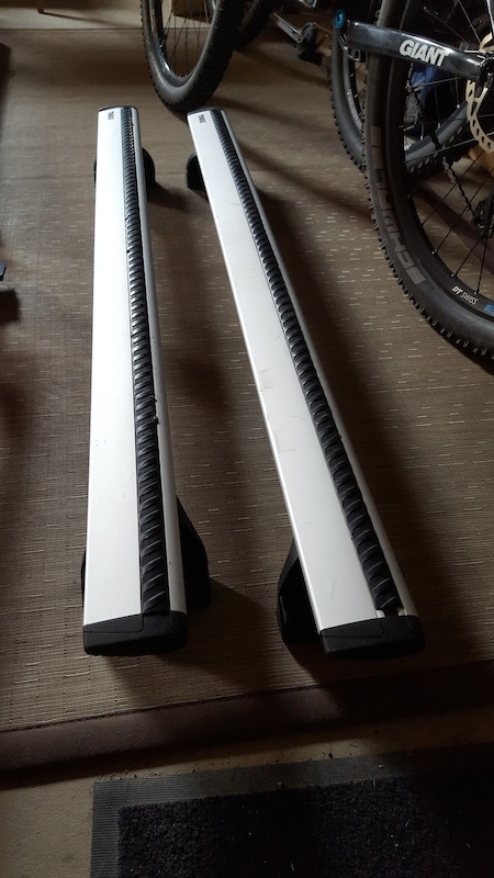 2014 Thule ARB47 Aeroblade and 460R Foot Pack For Sale